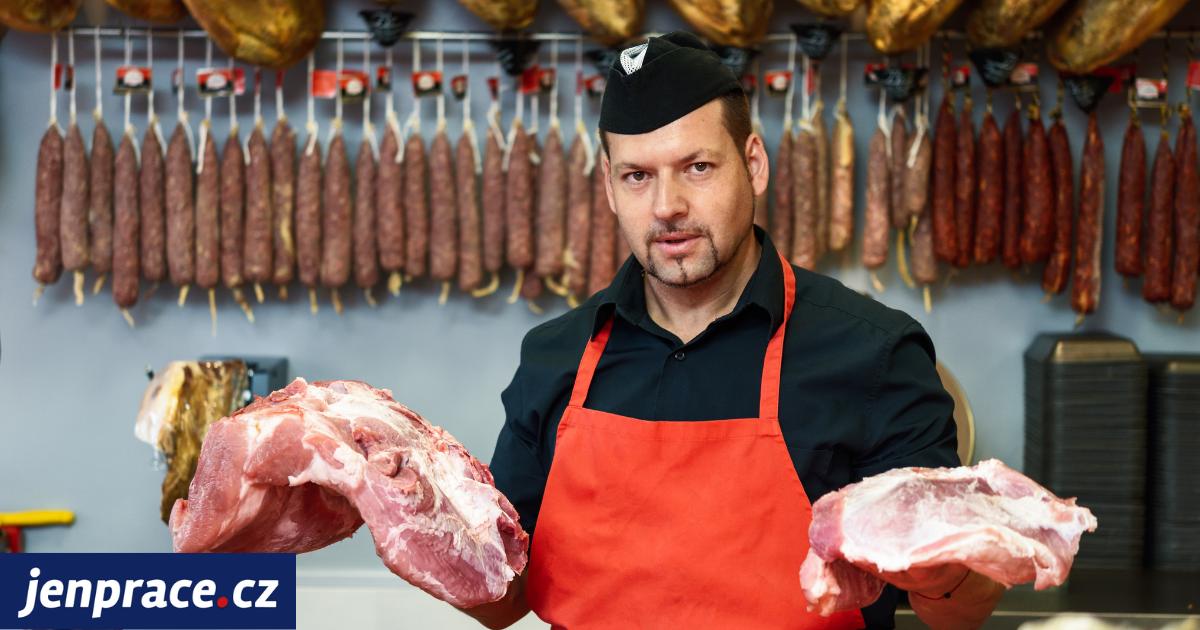 Obsluha zákazníků za pultem v Rodinné farmě | JenPráce.cz